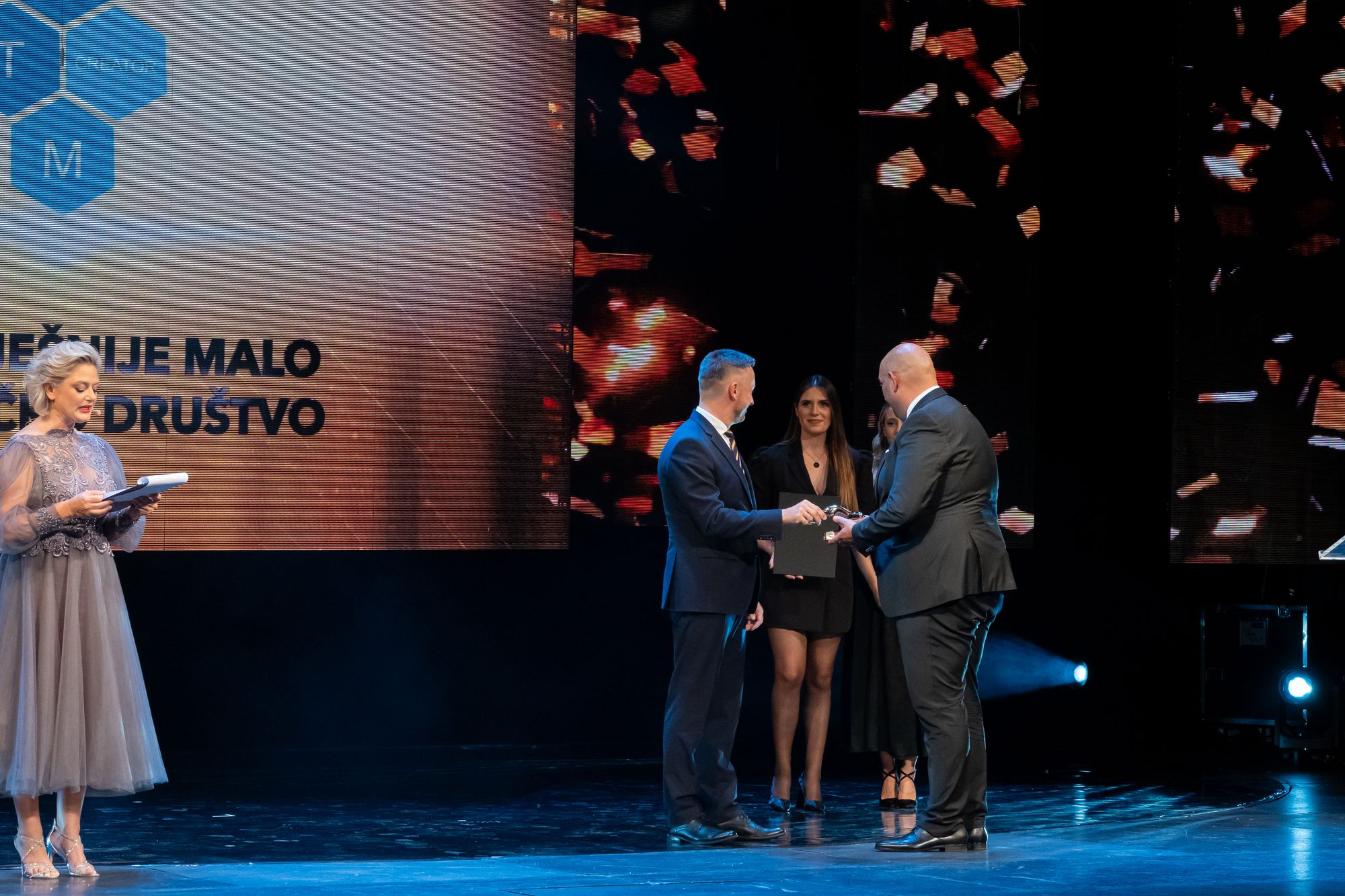 Tankerska plovidba iz Zadra dobitnik je Zlatne kune za najbolju veliku tvrtku