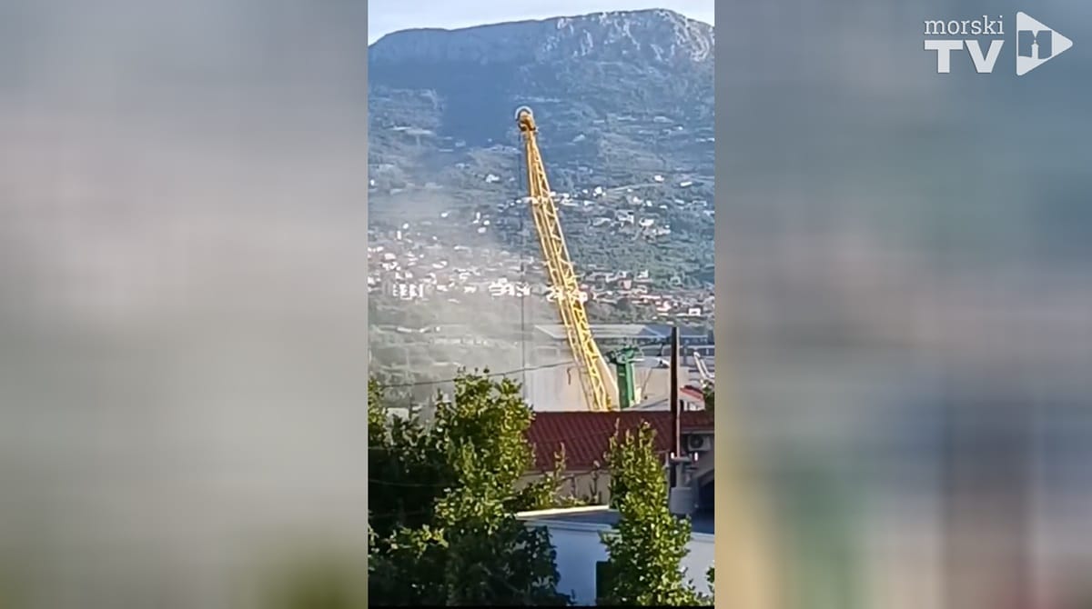 Sve luke u Europi imaju prskalice i pokretne trake za rasute terete, a ...