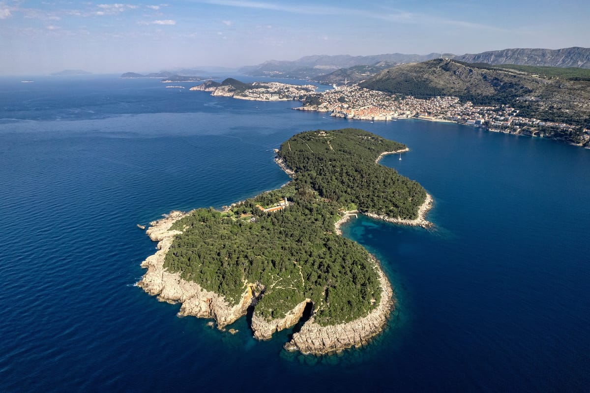 Privremeno se zatvara otok Lokrum