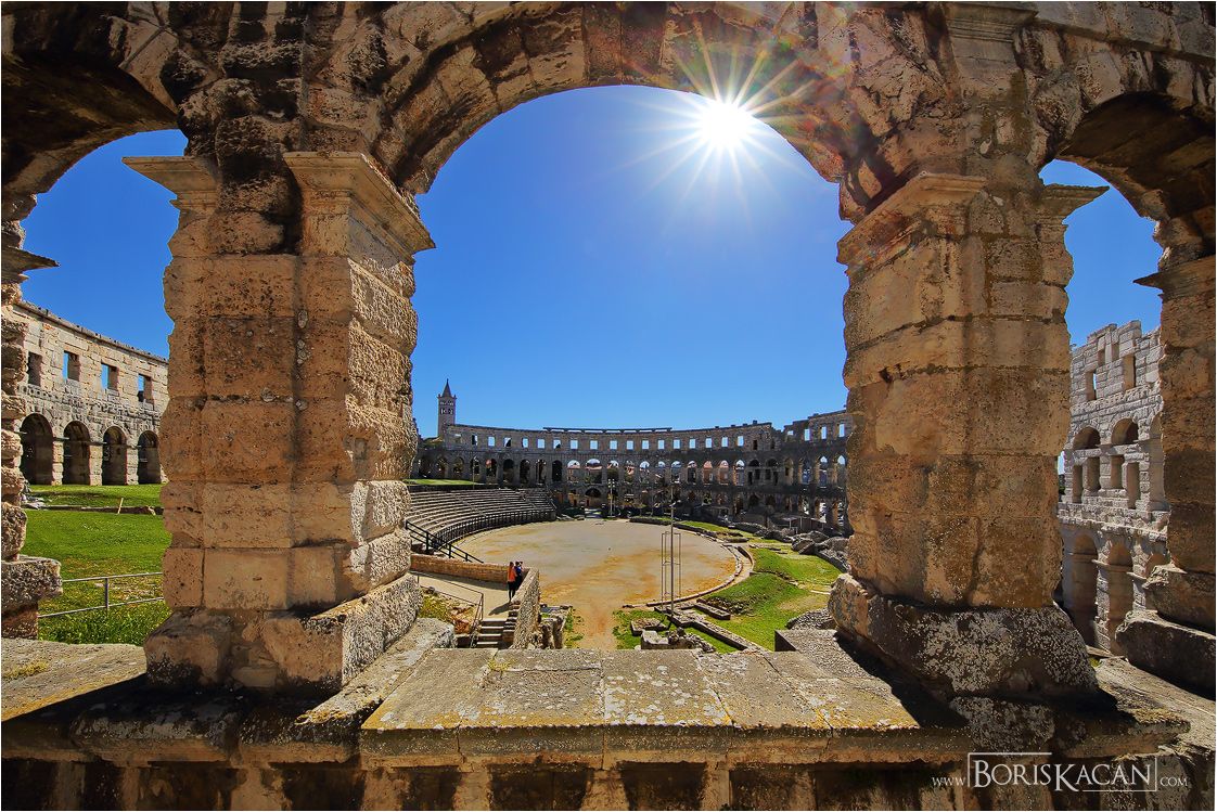 Pulski amfiteatar na novoj poštanskoj marki | | Morski HR