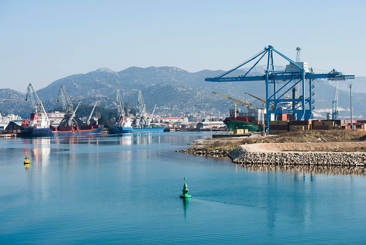 Luka Ploče u trećem kvartalu ostvarila 47% veći promet nego 2020 ...